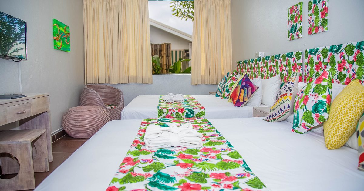 The Islander Hotel & Hula Bar | Enjoy Cook Islands